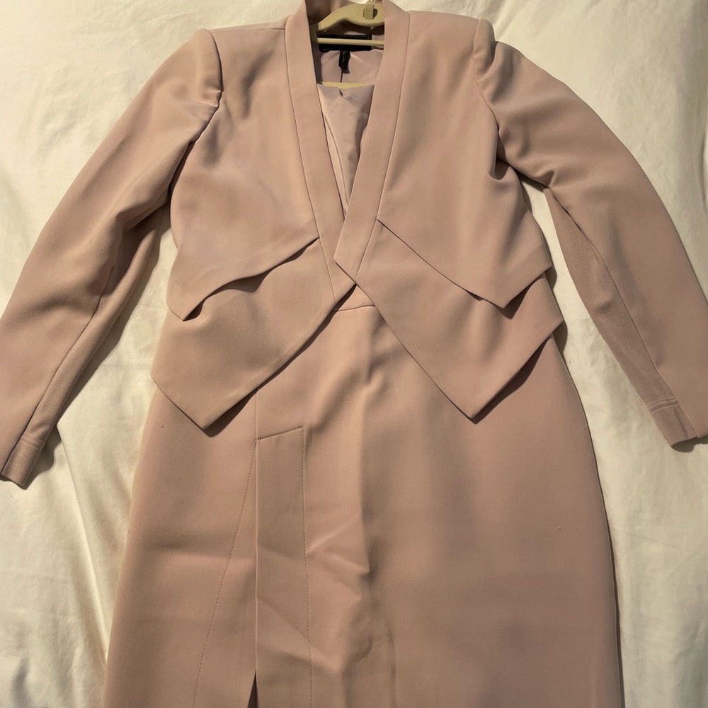 Bcbg Pencil Skirt And Matching Jacket - Gem